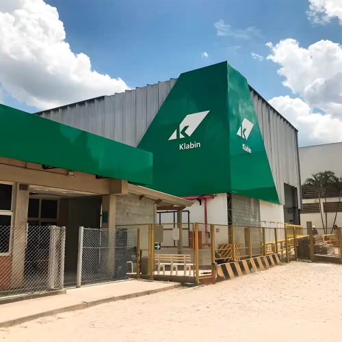 Klabin anuncia R$ 1,1 bi em dividendos e bonificação de ações em 2026